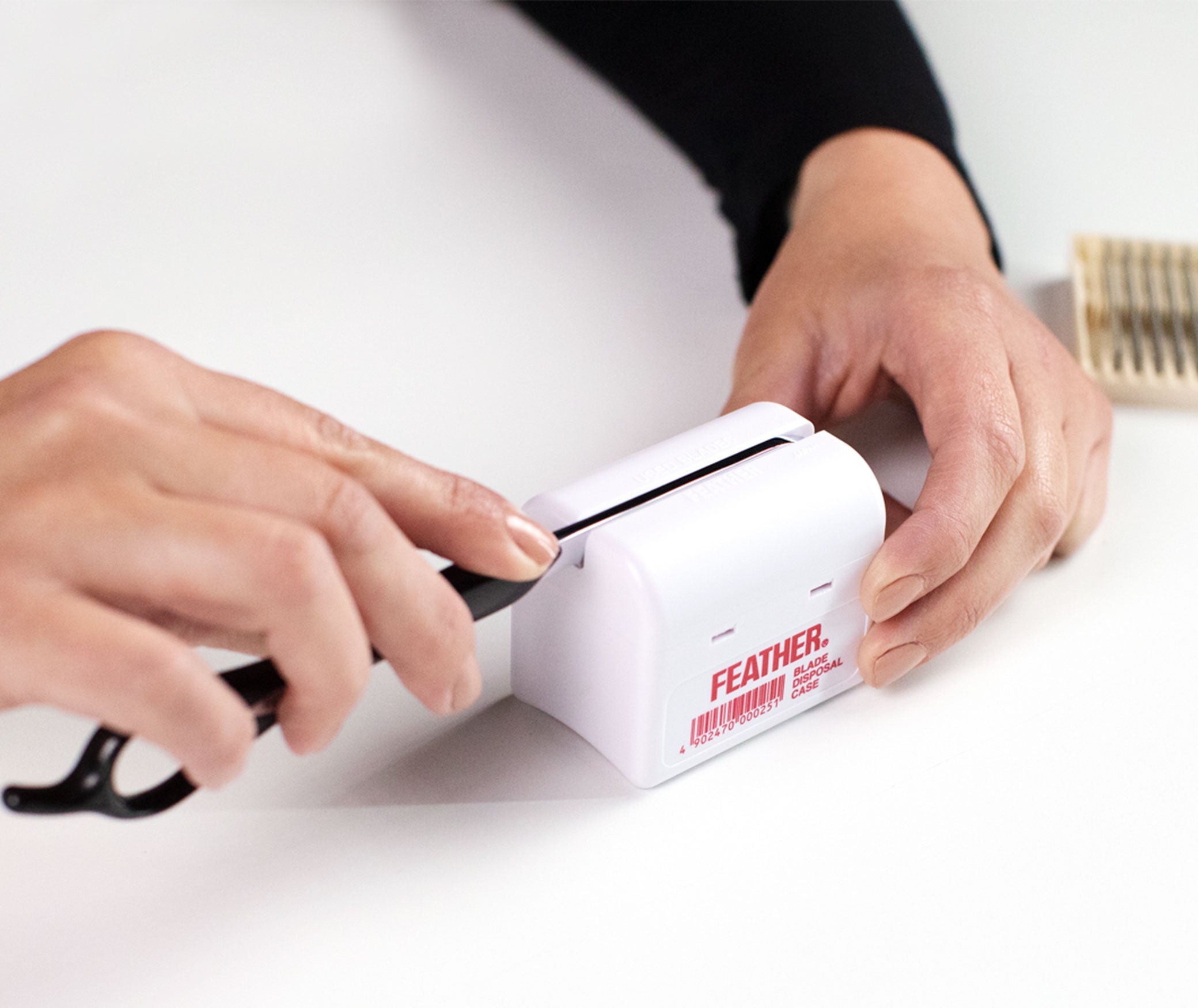 Feather Disposal Case – Ultimate Barber Supply